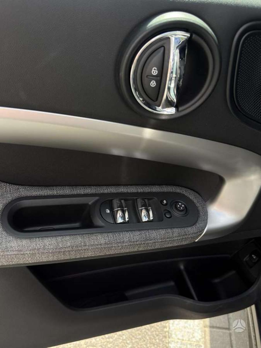 Zaļš MINI Countryman 2022 Viļņa, ar dzinēja tilpumu 1.50 L un nobraukumu 27 tūkst. km par 23990 €, foto 10 vietnē AUTOMOTO.COM.LV