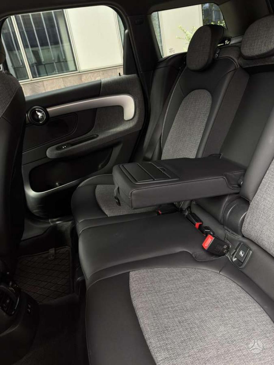 Zaļš MINI Countryman 2022 Viļņa, ar dzinēja tilpumu 1.50 L un nobraukumu 27 tūkst. km par 23990 €, foto 14 vietnē AUTOMOTO.COM.LV