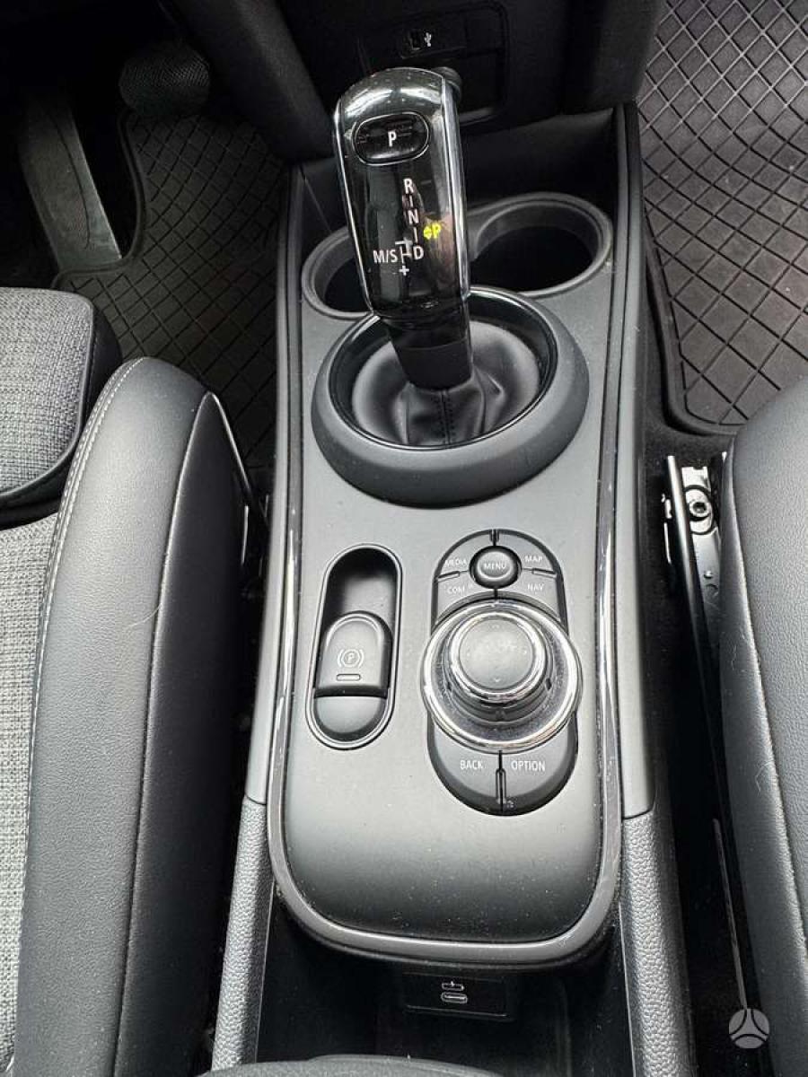 Zaļš MINI Countryman 2022 Viļņa, ar dzinēja tilpumu 1.50 L un nobraukumu 27 tūkst. km par 23990 €, foto 21 vietnē AUTOMOTO.COM.LV