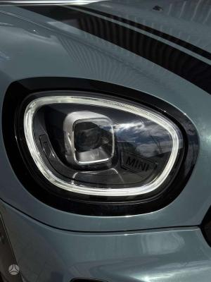 Zaļš MINI Countryman 2022 Viļņa, ar dzinēja tilpumu 1.50 L un nobraukumu 27 tūkst. km par 23990 €, foto 24 vietnē AUTOMOTO.COM.LV