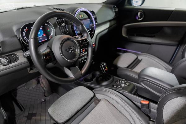 Zaļš MINI Countryman 2022 Viļņa, ar dzinēja tilpumu 1.50 L un nobraukumu 27 tūkst. km par 25771 €, foto 11 vietnē AUTOMOTO.COM.LV