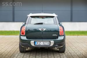 Green MINI Countryman 2010 in Riga, with an engine capacity of 1.60 L and mileage of 190 thousand km for 7490 €, photo 10 on AUTOMOTO.COM.LV