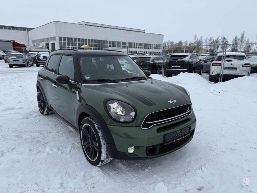 Zaļš MINI Countryman 2015 Marijampole, ar dzinēja tilpumu 2.00 L un nobraukumu 181 tūkst. km par 8300 €, foto 6 vietnē AUTOMOTO.COM.LV