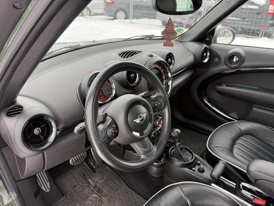 Zaļš MINI Countryman 2015 Marijampole, ar dzinēja tilpumu 2.00 L un nobraukumu 181 tūkst. km par 8300 €, foto 10 vietnē AUTOMOTO.COM.LV
