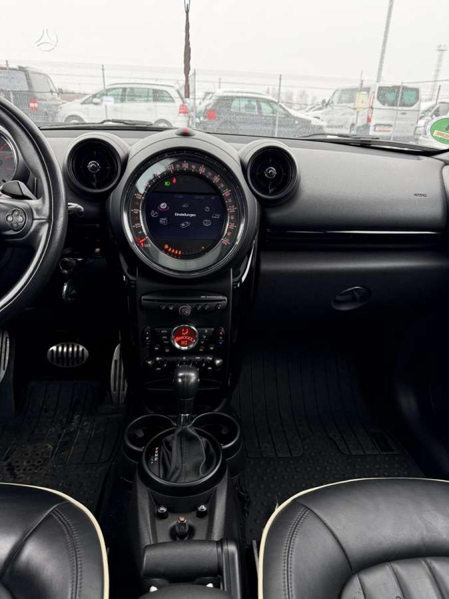 Zaļš MINI Countryman 2015 Marijampole, ar dzinēja tilpumu 2.00 L un nobraukumu 181 tūkst. km par 8300 €, foto 17 vietnē AUTOMOTO.COM.LV