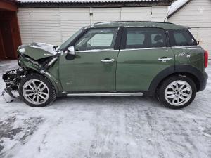 Zaļš MINI Countryman 2015 Kauņa, ar dzinēja tilpumu 2.00 L un nobraukumu 124 tūkst. km par 3900 €, foto 4 vietnē AUTOMOTO.COM.LV