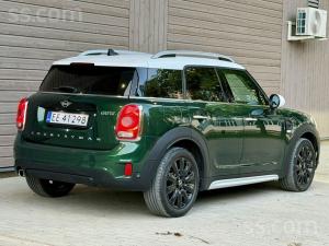 Green MINI Countryman 2018 in Jelgava, with an engine capacity of 1.50 L and mileage of 175 thousand km for 15500 €, photo 4 on AUTOMOTO.COM.LV