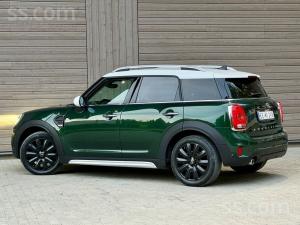 Green MINI Countryman 2018 in Jelgava, with an engine capacity of 1.50 L and mileage of 175 thousand km for 15500 €, photo 11 on AUTOMOTO.COM.LV