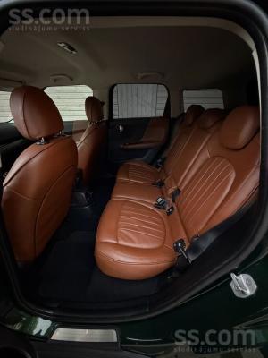 Green MINI Countryman 2018 in Jelgava, with an engine capacity of 1.50 L and mileage of 175 thousand km for 15500 €, photo 18 on AUTOMOTO.COM.LV