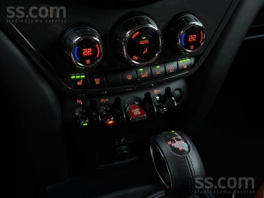 Green MINI Countryman 2018 in Jelgava, with an engine capacity of 1.50 L and mileage of 175 thousand km for 15500 €, photo 21 on AUTOMOTO.COM.LV