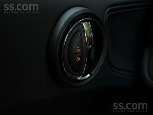 Green MINI Countryman 2018 in Jelgava, with an engine capacity of 1.50 L and mileage of 175 thousand km for 15500 €, photo 24 on AUTOMOTO.COM.LV
