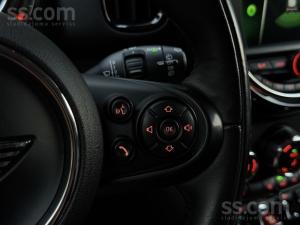 Green MINI Countryman 2018 in Jelgava, with an engine capacity of 1.50 L and mileage of 175 thousand km for 15500 €, photo 26 on AUTOMOTO.COM.LV