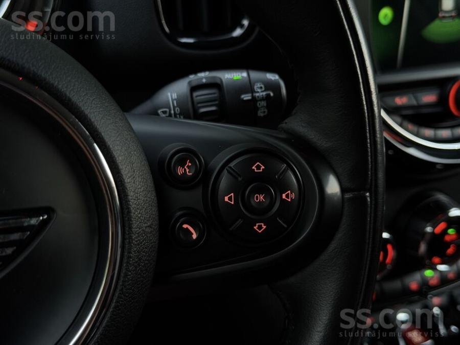 Green MINI Countryman 2018 in Jelgava, with an engine capacity of 1.50 L and mileage of 175 thousand km for 15500 €, photo 26 on AUTOMOTO.COM.LV