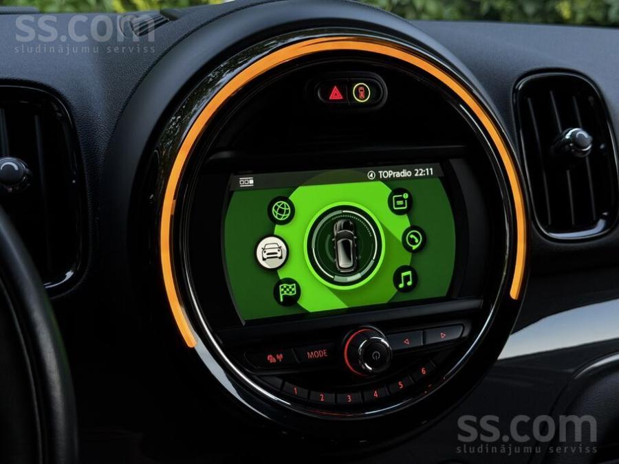 Green MINI Countryman 2018 in Jelgava, with an engine capacity of 1.50 L and mileage of 175 thousand km for 15500 €, photo 29 on AUTOMOTO.COM.LV