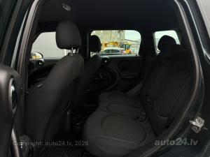 Zaļš MINI Countryman 2014 Tallina, ar dzinēja tilpumu 2.00 L un nobraukumu 208 tūkst. km par 7990 €, foto 11 vietnē AUTOMOTO.COM.LV