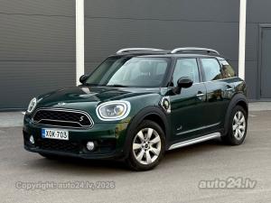 Zaļš MINI Countryman 2018 Tallina, ar dzinēja tilpumu 1.50 L un nobraukumu 122 tūkst. km par 12990 €, foto  vietnē AUTOMOTO.COM.LV