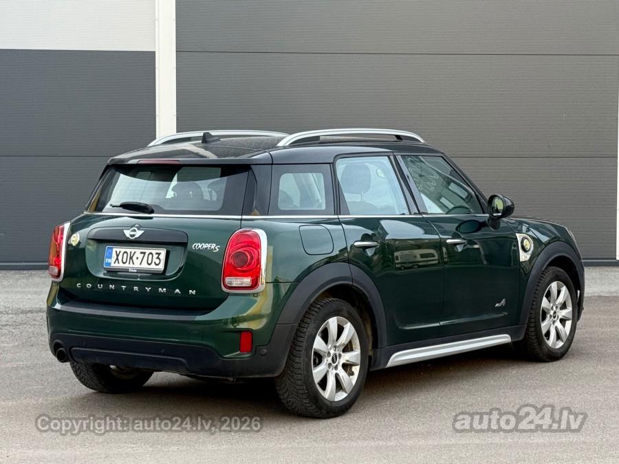 Green MINI Countryman 2018 in Tallinn, with an engine capacity of 1.50 L and mileage of 122 thousand km for 12990 €, photo 7 on AUTOMOTO.COM.LV