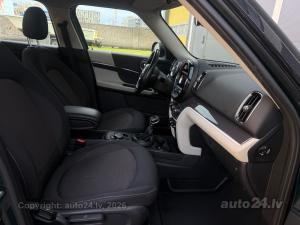 Green MINI Countryman 2018 in Tallinn, with an engine capacity of 1.50 L and mileage of 122 thousand km for 12990 €, photo 10 on AUTOMOTO.COM.LV
