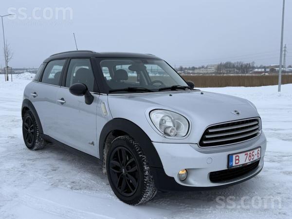 Grey MINI Countryman 2011 in Liepaja, with an engine capacity of 2.00 L and mileage of 223 thousand km for 7600 €, photo 3 on AUTOMOTO.COM.LV