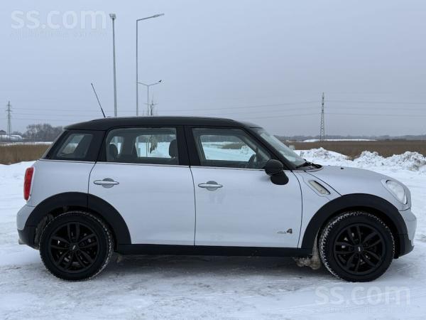 Grey MINI Countryman 2011 in Liepaja, with an engine capacity of 2.00 L and mileage of 223 thousand km for 7600 €, photo 5 on AUTOMOTO.COM.LV