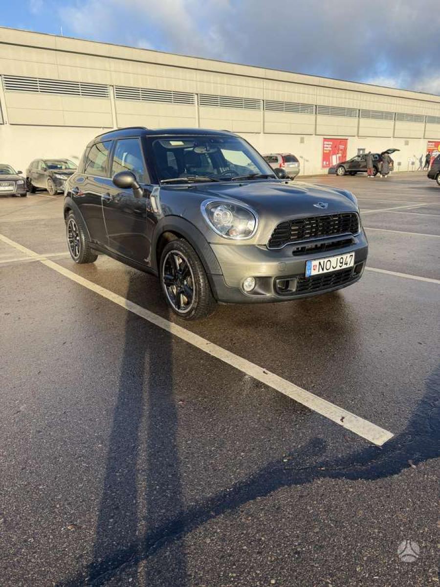 Grey MINI Countryman 2012 in Vilnius, with an engine capacity of 2.00 L and mileage of 164 thousand km for 5700 €, photo 1 on AUTOMOTO.COM.LV