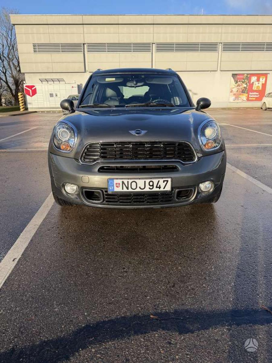 Grey MINI Countryman 2012 in Vilnius, with an engine capacity of 2.00 L and mileage of 164 thousand km for 5700 €, photo 3 on AUTOMOTO.COM.LV