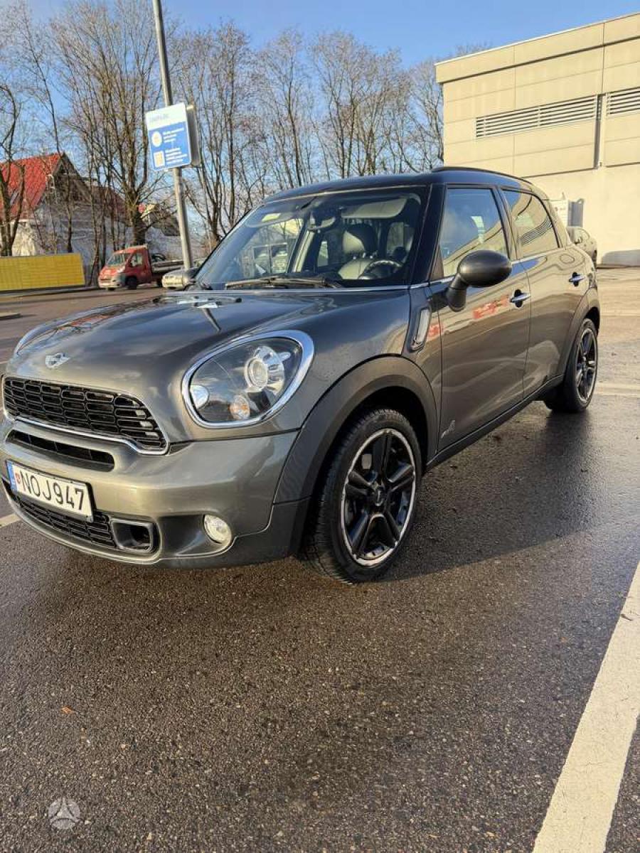 Grey MINI Countryman 2012 in Vilnius, with an engine capacity of 2.00 L and mileage of 164 thousand km for 5700 €, photo 5 on AUTOMOTO.COM.LV