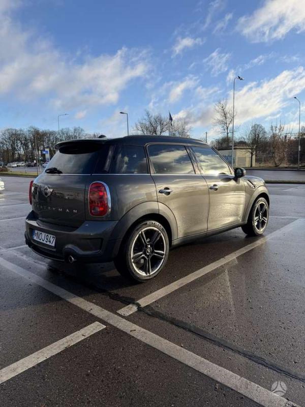 Grey MINI Countryman 2012 in Vilnius, with an engine capacity of 2.00 L and mileage of 164 thousand km for 5700 €, photo 8 on AUTOMOTO.COM.LV