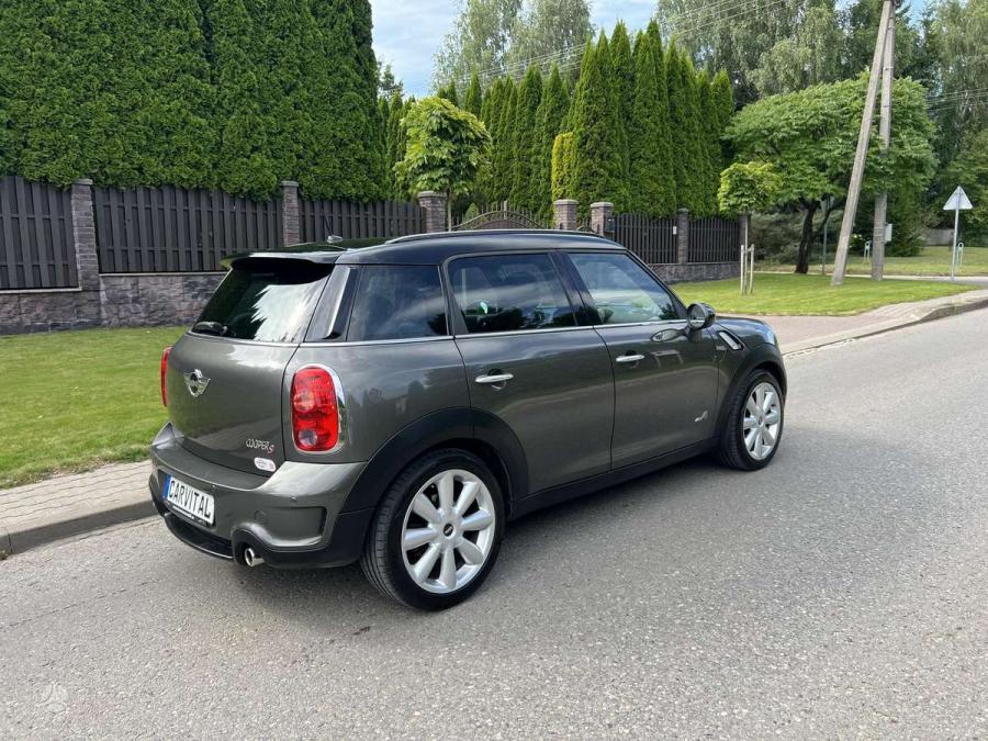 Pelēks MINI Countryman 2012 Viļņa, ar dzinēja tilpumu 1.60 L un nobraukumu 216 tūkst. km par 5400 €, foto 1 vietnē AUTOMOTO.COM.LV