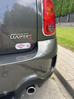 Pelēks MINI Countryman 2012 Viļņa, ar dzinēja tilpumu 1.60 L un nobraukumu 216 tūkst. km par 5400 €, foto 10 vietnē AUTOMOTO.COM.LV