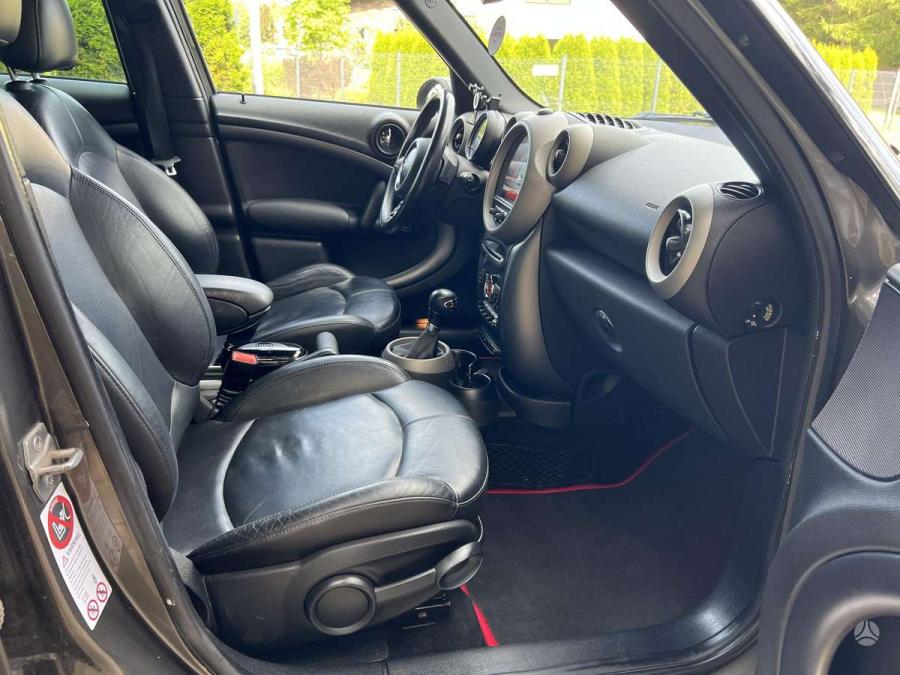 Pelēks MINI Countryman 2012 Viļņa, ar dzinēja tilpumu 1.60 L un nobraukumu 216 tūkst. km par 5400 €, foto 18 vietnē AUTOMOTO.COM.LV