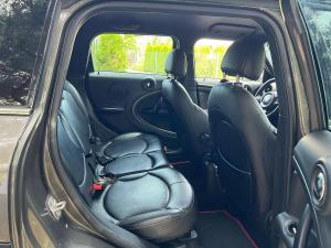 Pelēks MINI Countryman 2012 Viļņa, ar dzinēja tilpumu 1.60 L un nobraukumu 216 tūkst. km par 5400 €, foto 21 vietnē AUTOMOTO.COM.LV