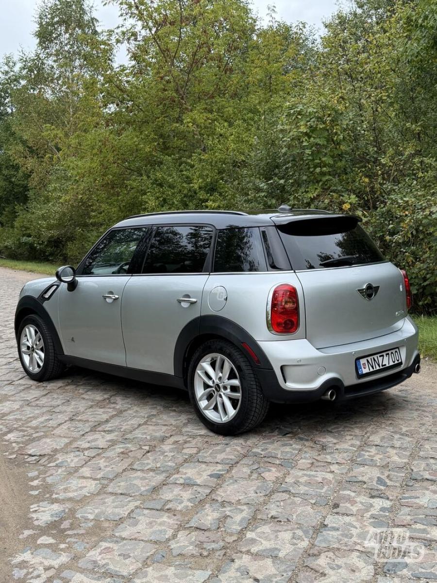 Pelēks MINI Countryman 2012 Viļņa, ar dzinēja tilpumu 1.60 L un nobraukumu 330 tūkst. km par 4999 €, foto 6 vietnē AUTOMOTO.COM.LV
