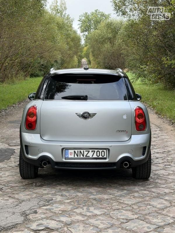 Pelēks MINI Countryman 2012 Viļņa, ar dzinēja tilpumu 1.60 L un nobraukumu 330 tūkst. km par 4999 €, foto 7 vietnē AUTOMOTO.COM.LV