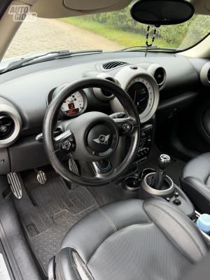 Pelēks MINI Countryman 2012 Viļņa, ar dzinēja tilpumu 1.60 L un nobraukumu 330 tūkst. km par 4999 €, foto 12 vietnē AUTOMOTO.COM.LV