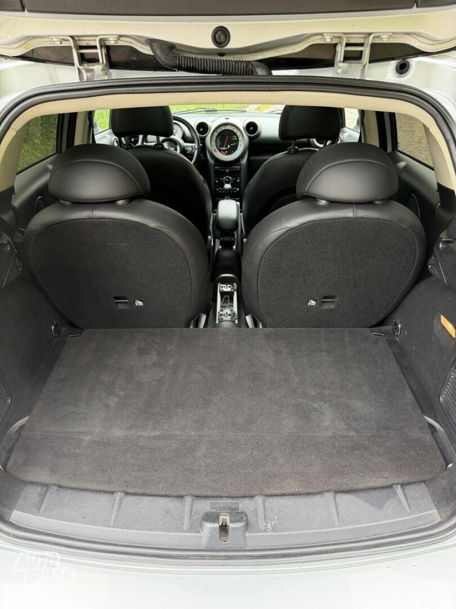 Pelēks MINI Countryman 2012 Viļņa, ar dzinēja tilpumu 1.60 L un nobraukumu 330 tūkst. km par 4999 €, foto 17 vietnē AUTOMOTO.COM.LV