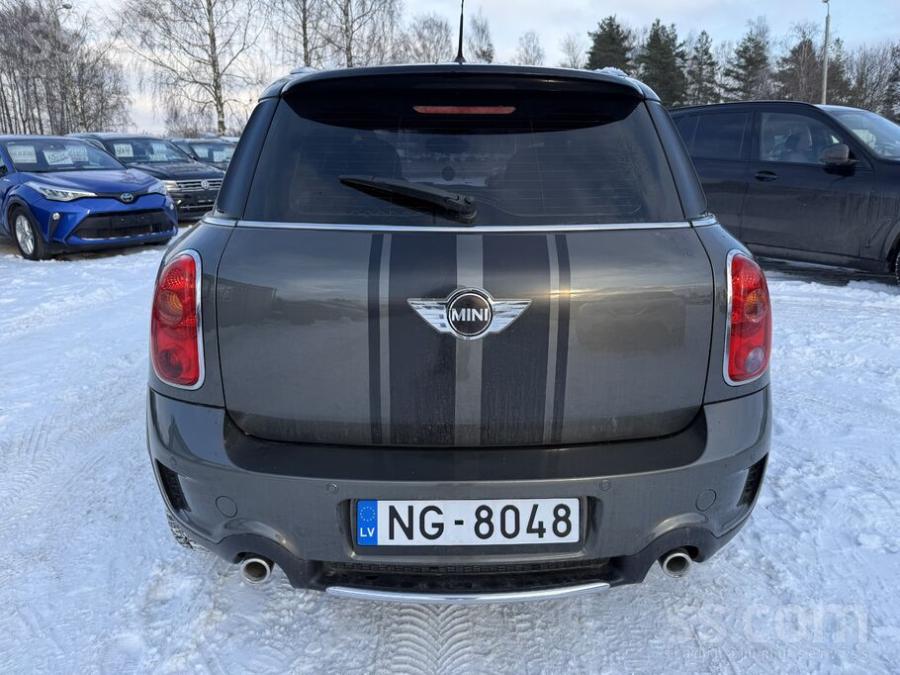 Pelēks MINI Countryman 2013 Rīga, ar dzinēja tilpumu 2.00 L un nobraukumu 209 tūkst. km par 7499 €, foto 13 vietnē AUTOMOTO.COM.LV