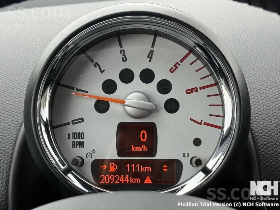Pelēks MINI Countryman 2013 Rīga, ar dzinēja tilpumu 2.00 L un nobraukumu 209 tūkst. km par 5999 €, foto 9 vietnē AUTOMOTO.COM.LV