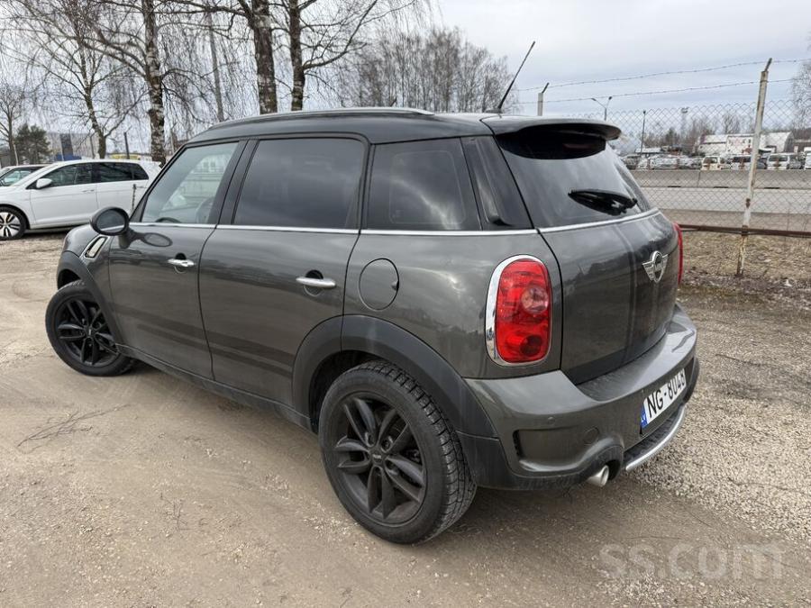 Pelēks MINI Countryman 2013 Rīga, ar dzinēja tilpumu 2.00 L un nobraukumu 209 tūkst. km par 5999 €, foto 12 vietnē AUTOMOTO.COM.LV