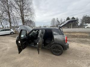 Pelēks MINI Countryman 2013 Rīga, ar dzinēja tilpumu 2.00 L un nobraukumu 209 tūkst. km par 5999 €, foto 22 vietnē AUTOMOTO.COM.LV