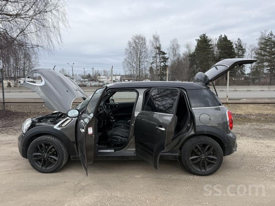 Pelēks MINI Countryman 2013 Rīga, ar dzinēja tilpumu 2.00 L un nobraukumu 209 tūkst. km par 5999 €, foto 23 vietnē AUTOMOTO.COM.LV
