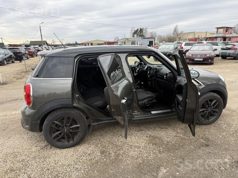 Pelēks MINI Countryman 2013 Rīga, ar dzinēja tilpumu 2.00 L un nobraukumu 209 tūkst. km par 5999 €, foto 29 vietnē AUTOMOTO.COM.LV