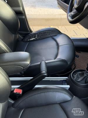 Pelēks MINI Countryman 2014 Viļņa, ar dzinēja tilpumu 1.60 L un nobraukumu 234 tūkst. km par 5000 €, foto 12 vietnē AUTOMOTO.COM.LV