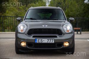 Pelēks MINI Countryman 2014 Rīga, ar dzinēja tilpumu 2.00 L un nobraukumu 235 tūkst. km par 9500 €, foto 7 vietnē AUTOMOTO.COM.LV