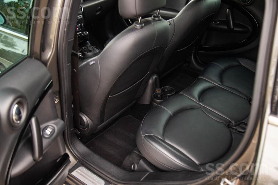 Pelēks MINI Countryman 2014 Rīga, ar dzinēja tilpumu 2.00 L un nobraukumu 235 tūkst. km par 9500 €, foto 22 vietnē AUTOMOTO.COM.LV