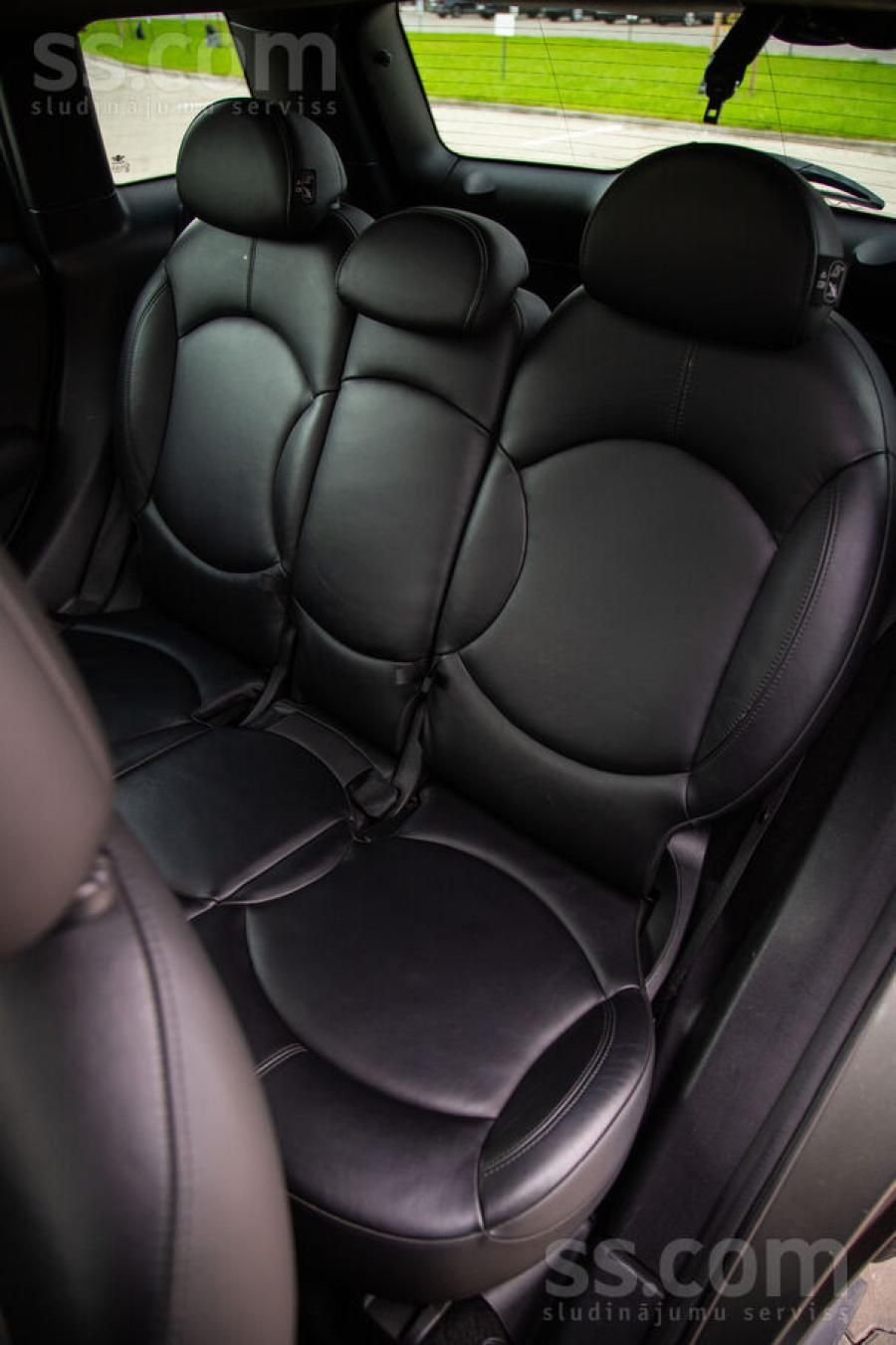 Pelēks MINI Countryman 2014 Rīga, ar dzinēja tilpumu 2.00 L un nobraukumu 235 tūkst. km par 9500 €, foto 23 vietnē AUTOMOTO.COM.LV