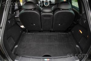Pelēks MINI Countryman 2014 Rīga, ar dzinēja tilpumu 2.00 L un nobraukumu 235 tūkst. km par 9500 €, foto 28 vietnē AUTOMOTO.COM.LV
