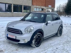 Grey MINI Countryman 2015 in Silute, with an engine capacity of 2.00 L and mileage of 284 thousand km for 6999 €, photo  on AUTOMOTO.COM.LV