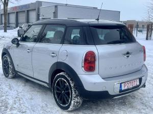 Grey MINI Countryman 2015 in Silute, with an engine capacity of 2.00 L and mileage of 284 thousand km for 6999 €, photo 5 on AUTOMOTO.COM.LV