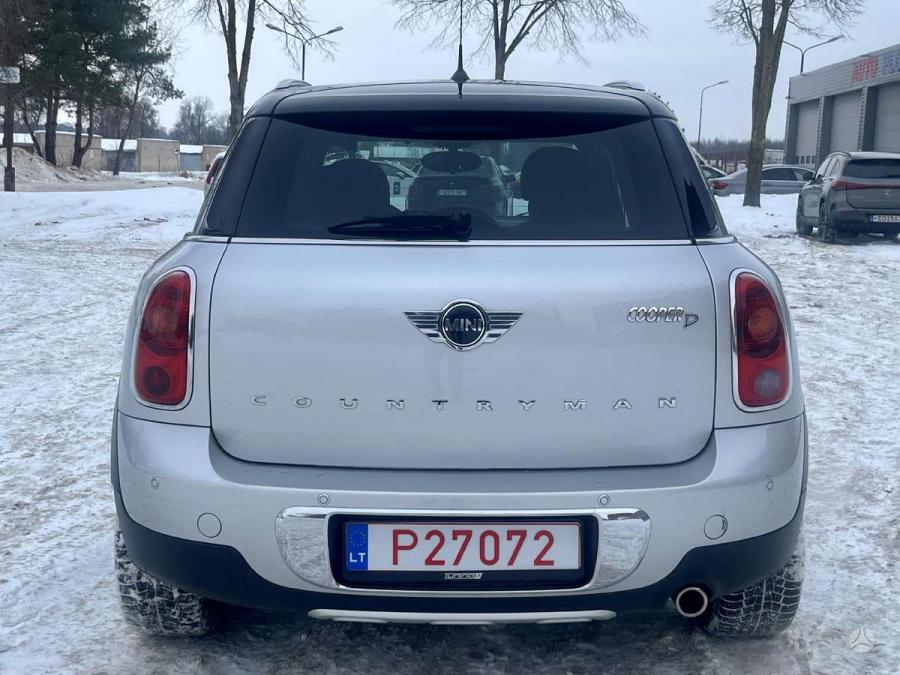 Grey MINI Countryman 2015 in Silute, with an engine capacity of 2.00 L and mileage of 284 thousand km for 6999 €, photo 6 on AUTOMOTO.COM.LV